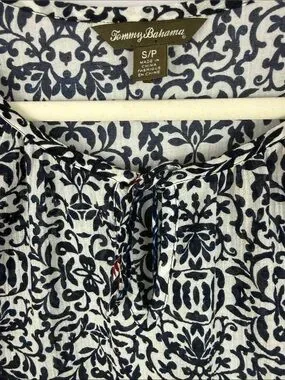 Tommy Bahama | Tops | Tommy Bahama Oversized Floral Damask Border Print ...